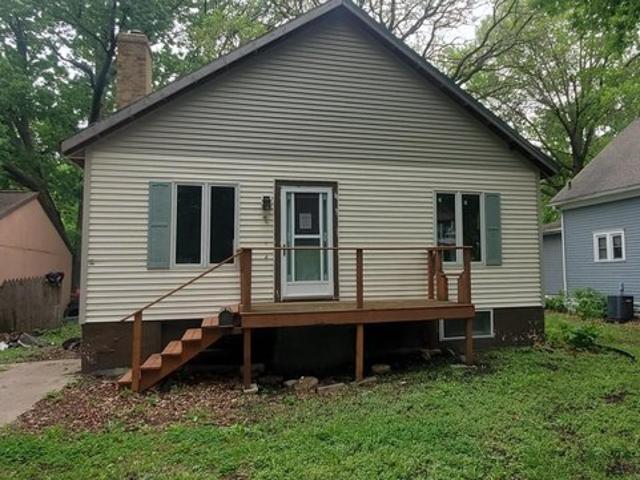 733 Richmond St, Rockwell City, IA 50579