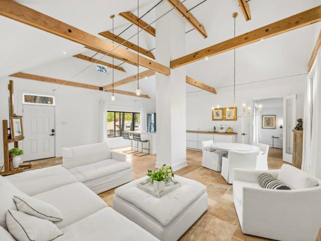 733 Ridge Road