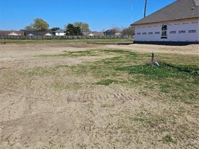 733 Rue Saint Michael, Terrytown, LA 70056 | MLS #2544