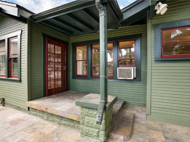 733 Walnut Ave, Long Beach, CA 90813 | MLS #PW26085 | Compass