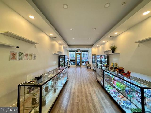 733 walnut street # commercial