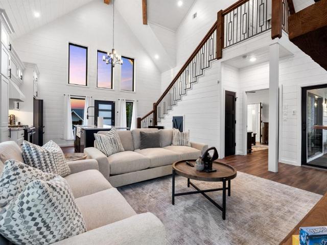 733 Virginia Pine Place