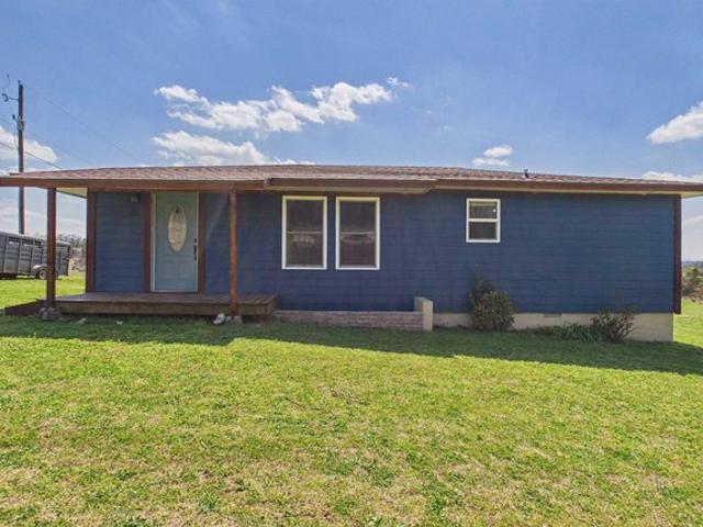 7344 Highway 62 W, Yellville, AR 72687