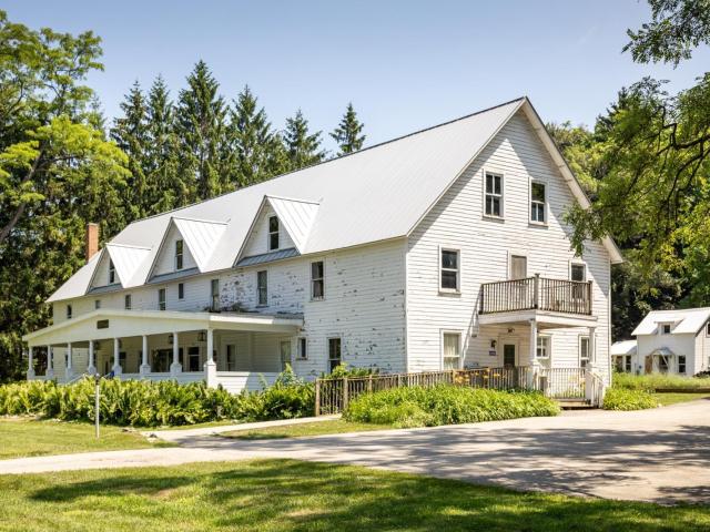 7345 W Glenmere Road