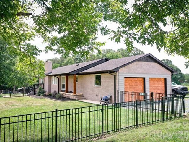 7346 Gold Hill Rd, Concord, NC 28025