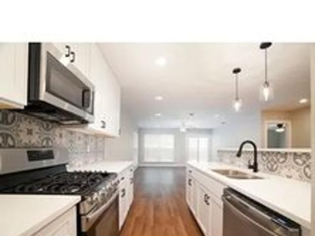 7347 Montgomery Dr, San Antonio, TX 78239