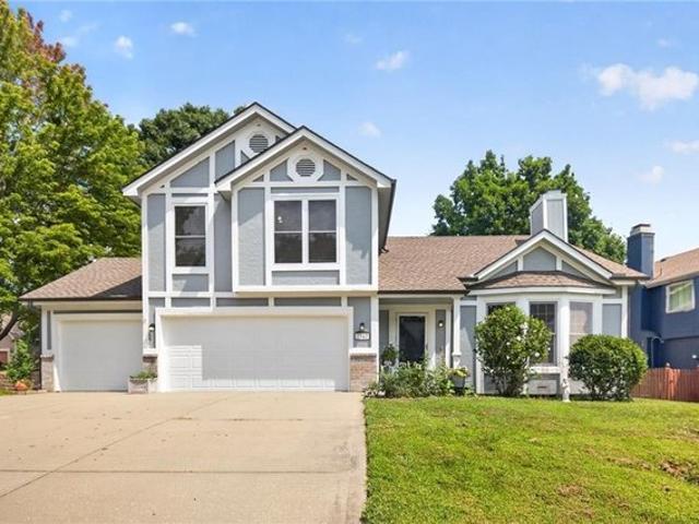 7347 N Shannon Ave, Kansas City, MO 64152