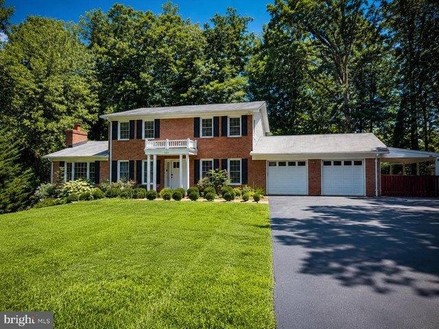 7347 Hunton St, Warrenton, VA 20187