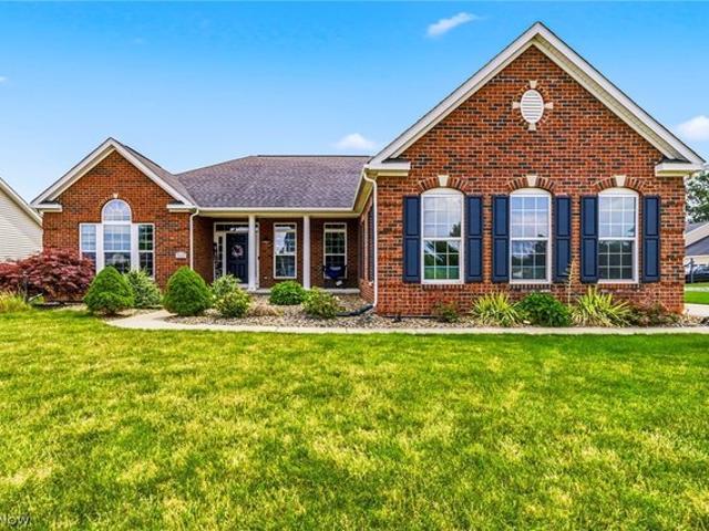7347 Warblers Ln, North Ridgeville, OH 44039