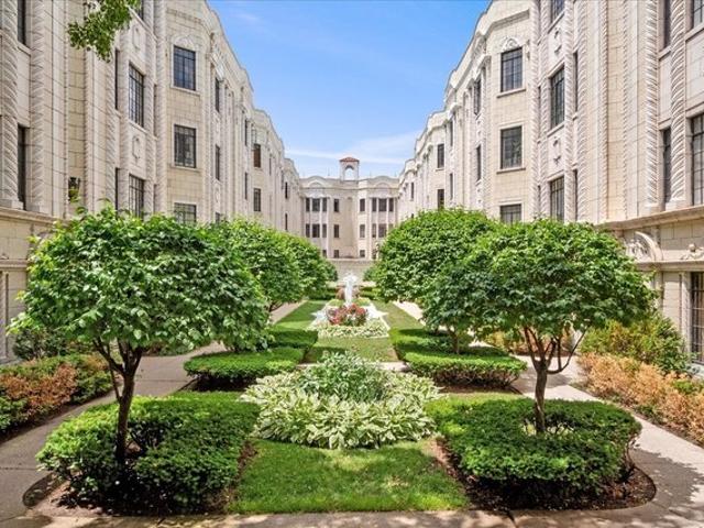 7348 N Ridge Blvd Apt 14C, Chicago, IL 60645