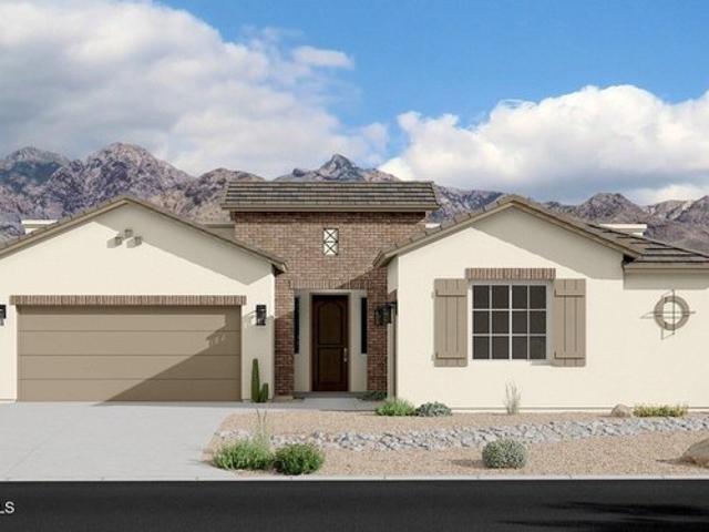 7349 Ultramarine Rd, Las Cruces, NM 88012