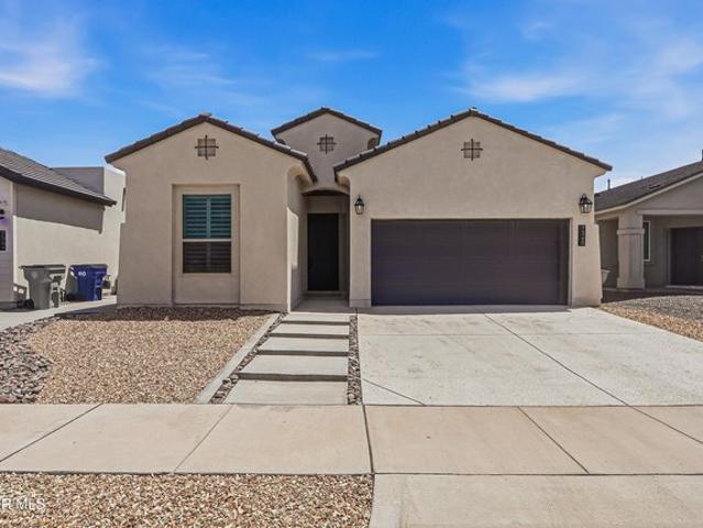 7340 Norte Brasil Dr, El Paso, TX 79934
