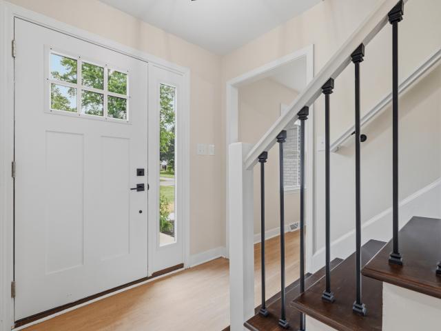 7340 Cape Cod Circle