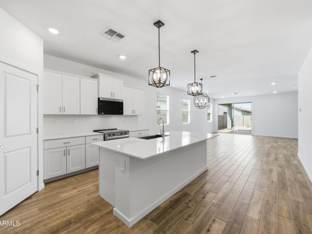 7340 e tintype road
