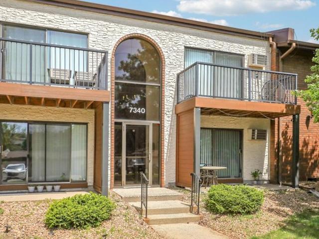 7340 York Ave S Apt 205, Edina, MN 55435