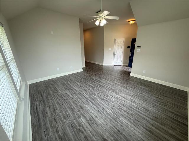 7341 Chambers Lane