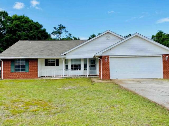 7343 Copter Ln, Milton, FL 32570