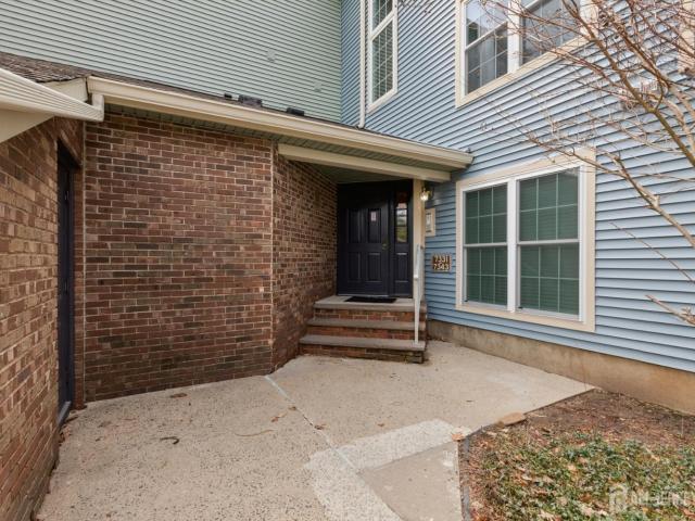 7343 Elm Court