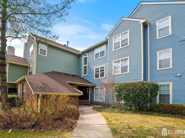 7343 Elm Ct, South Brunswick, NJ 08852