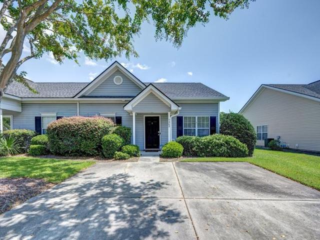 7343 Suncatcher Dr, Hanahan, SC 29410