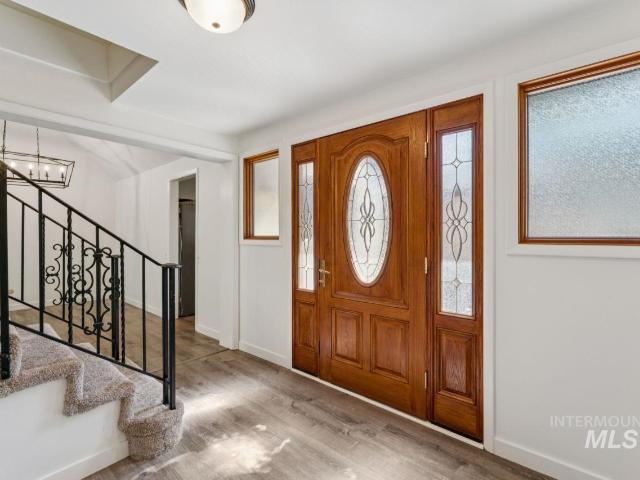 7343 W Cascade Dr