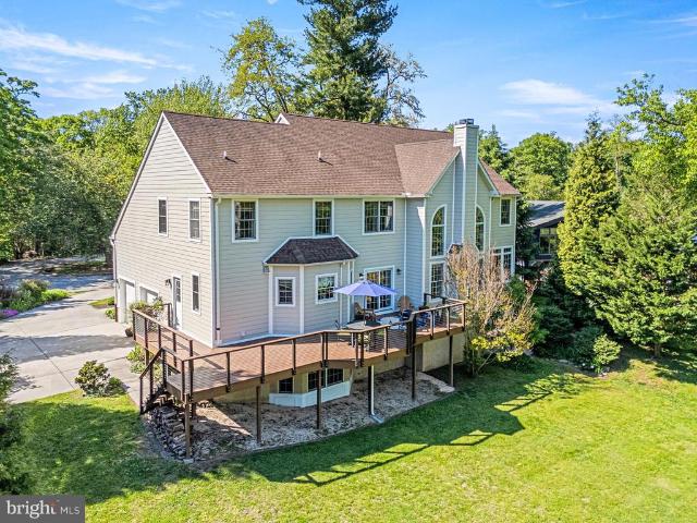 734 Cornelia Place