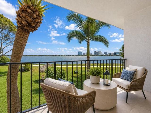 734 Executive Center Dr Apt 23, West Palm Beach, FL 33401