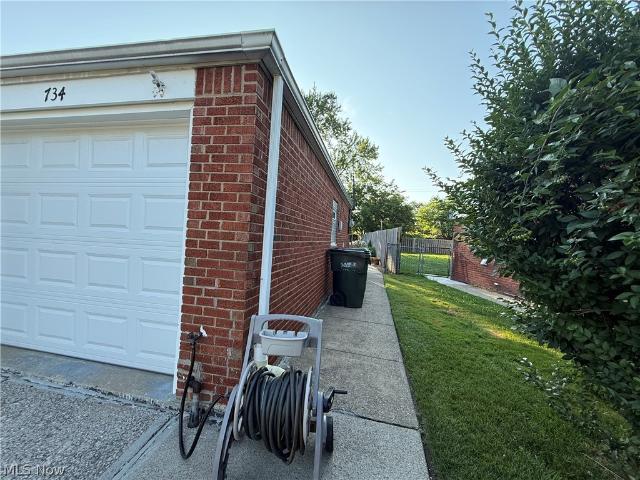734 Hemlock Drive