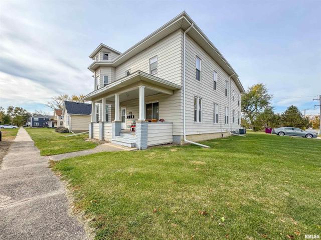 734 Locust St, Minonk, IL 61760 | MLS #PA1254