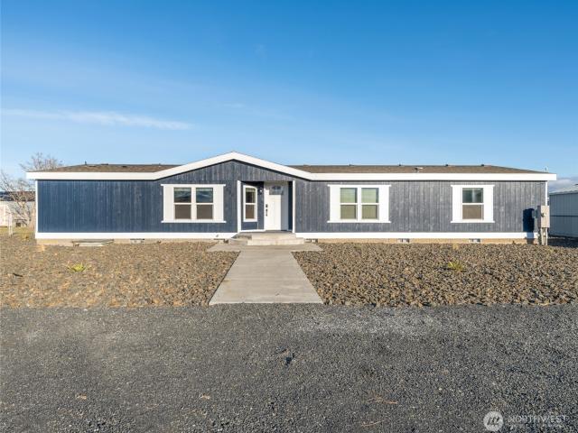 734 Lakeside Way, Mattawa, WA 99349 | MLS #2480 | Compass