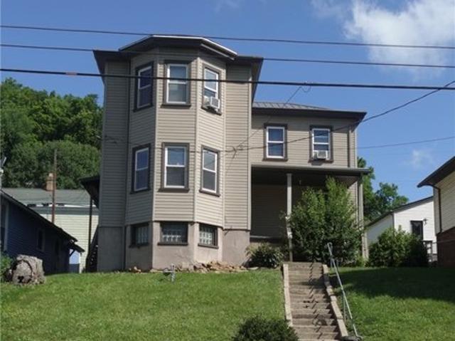 734 Main St, Bridgeport, OH 43912