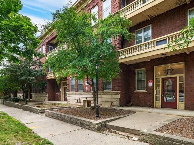 734 N 22nd St, Milwaukee, WI 53233