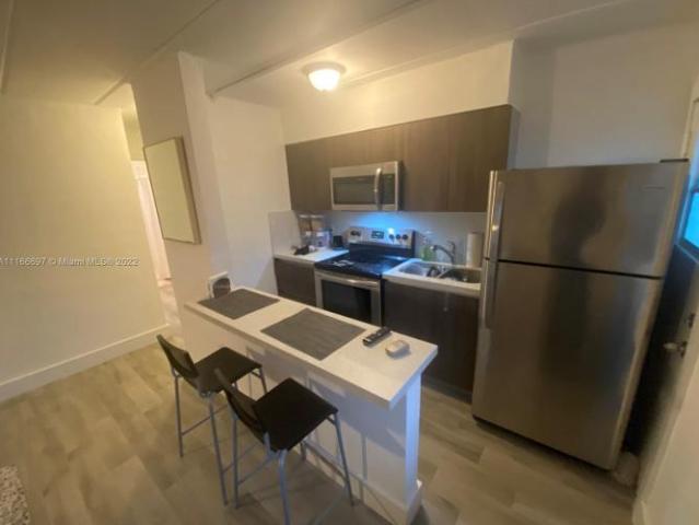 734 NW 80th St #09 Miami, FL 33150