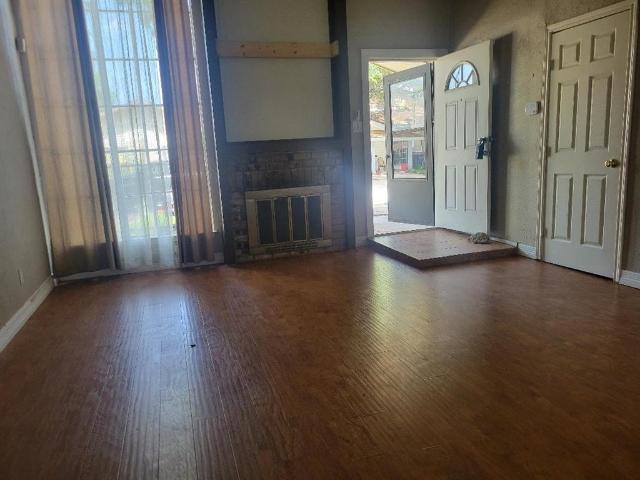734 Sceptre Circle