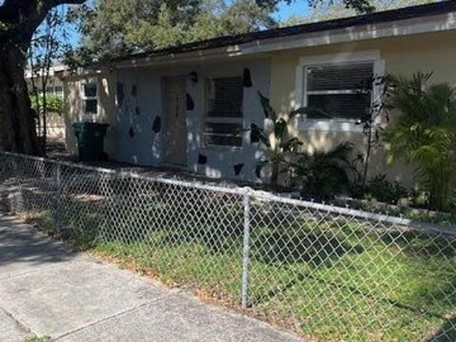 734 SW 8th St, Dania Beach, FL 33004