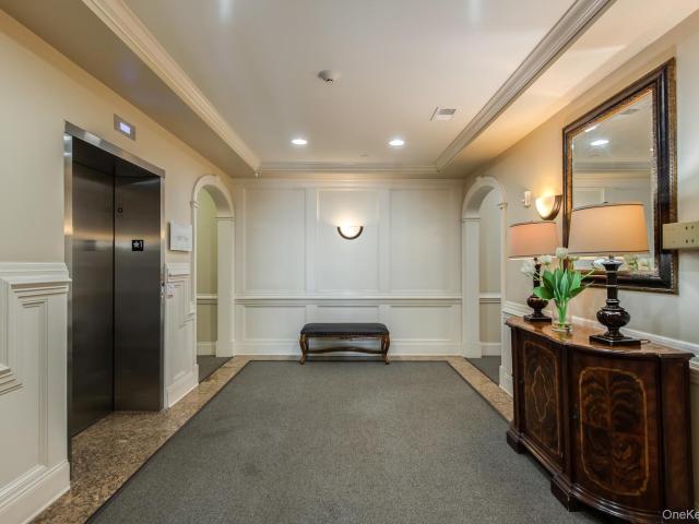 734 Regency Drive