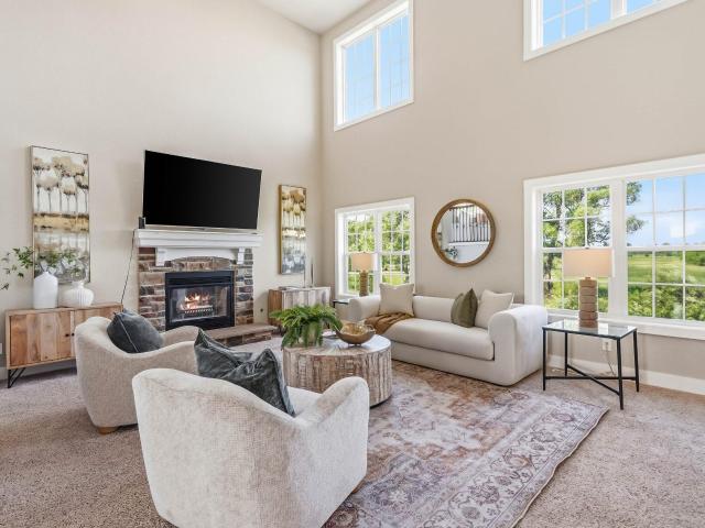 734 Wolf Creek Ct