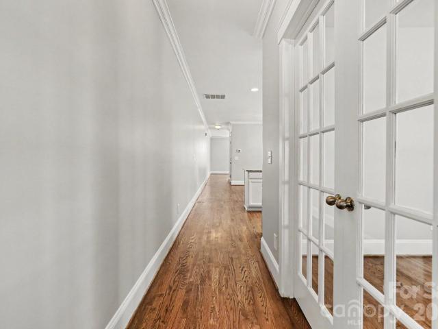 734 Waterscape Court