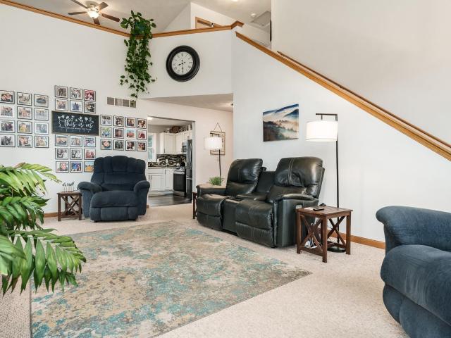 7354 Ashton Villa