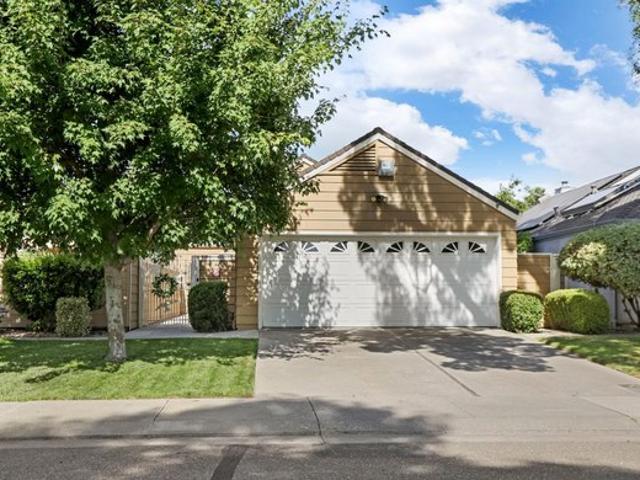 7355 Lighthouse Dr, Stockton, CA 95219