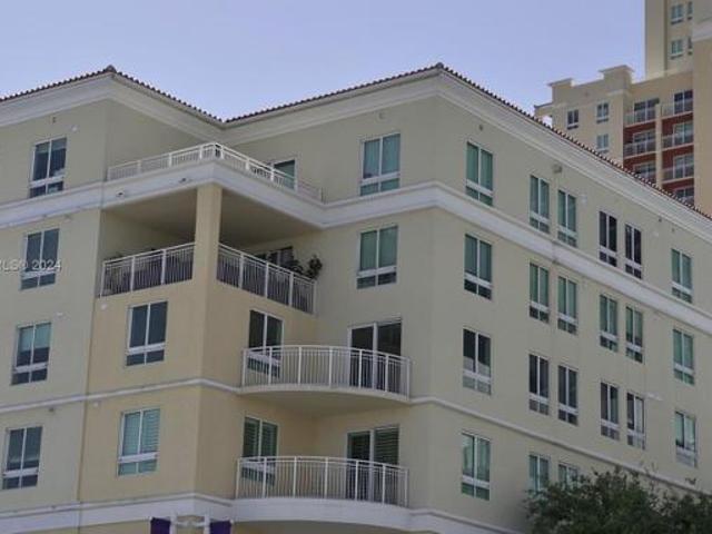7355 SW 89th St #510N, Miami, FL 33156
