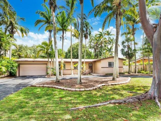 7355 105th Ter SW, Pinecrest, FL 33156