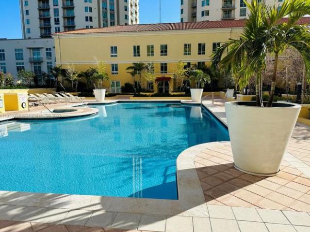 7355 89th St SW #728N, Miami, FL 33156