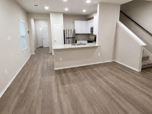 7356 Misty Ridge Dr, Unit 12