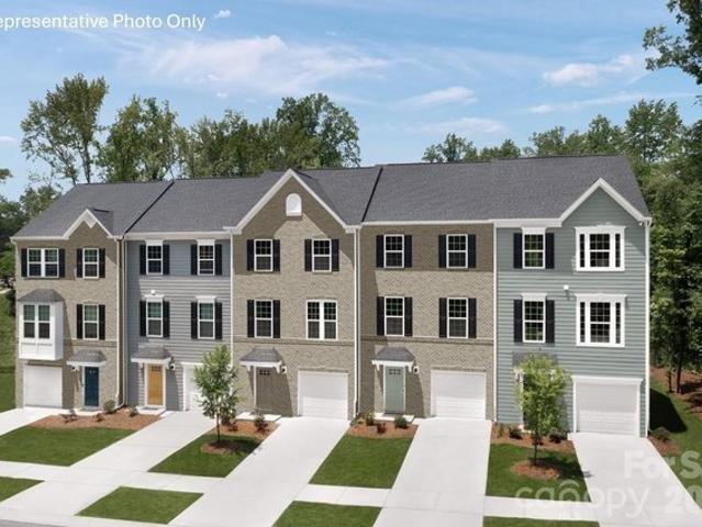 7357 Marino Ct, Charlotte, NC 28212