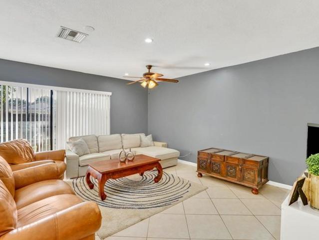7357 NW 34th St Unit 7357, Lauderhill, FL 33319