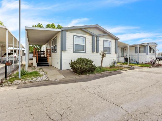 7357 Sanborn Ln, Sacramento, CA 95823 | MLS #226017 | Compass