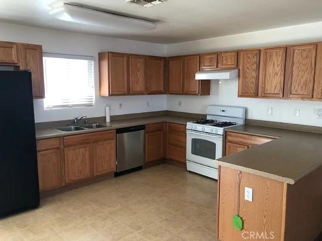 73590 Sunnyslope Dr, Unit 4, Twentynine Palms, CA 92277 | MLS #JT26042