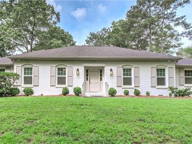 7350 Hunters Branch Dr, Atlanta, GA 30328