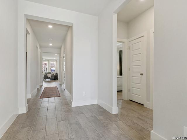 7350 Walkers Loop
